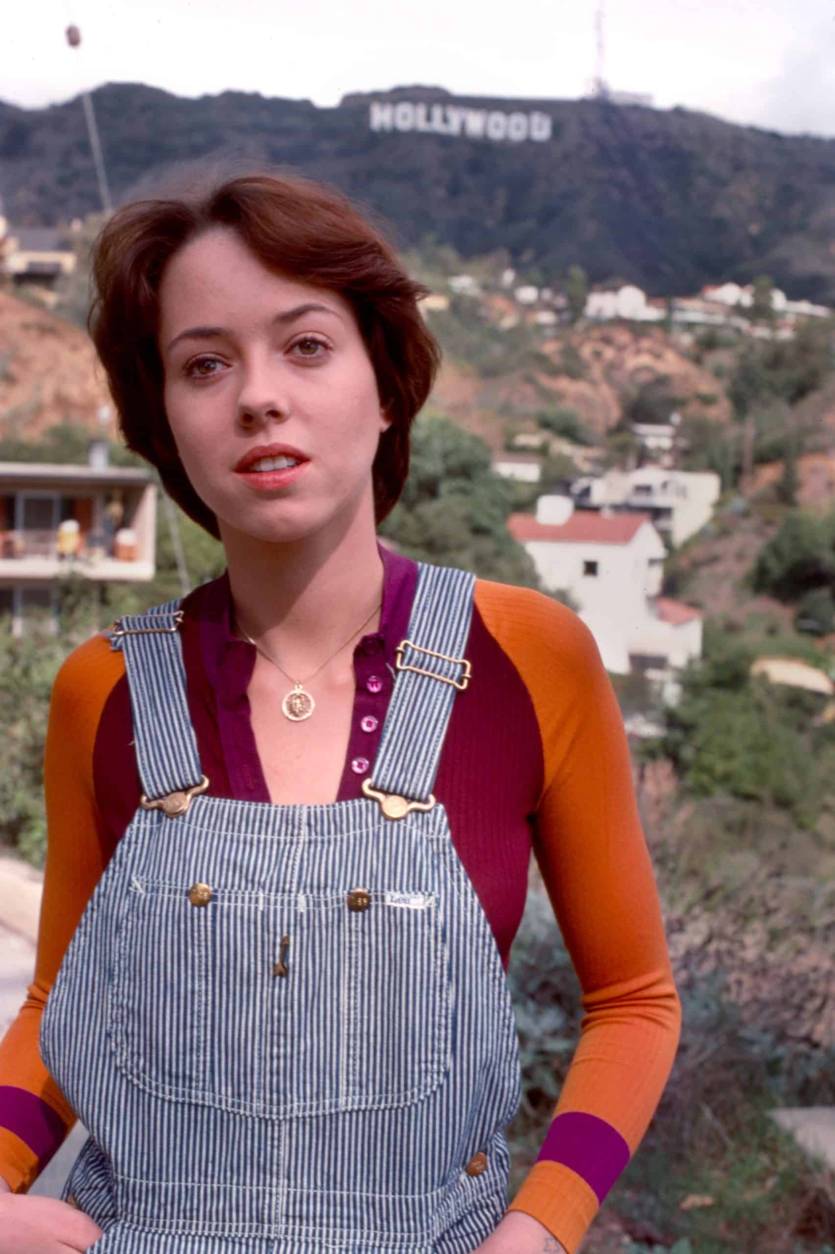 How Mackenzie Phillips Overcame Her Disturbing Childhood | DoYouRemember?