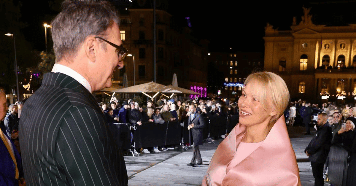 Pamela Anderson Reacts To Liam Neeson's Love Confession Pamela Anderson Reacts To Liam Neeson's Love Confession