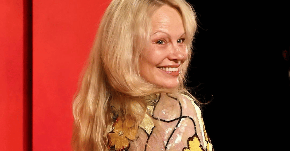 A Glimpse Into Pamela Anderson's Makeup-Free Journey